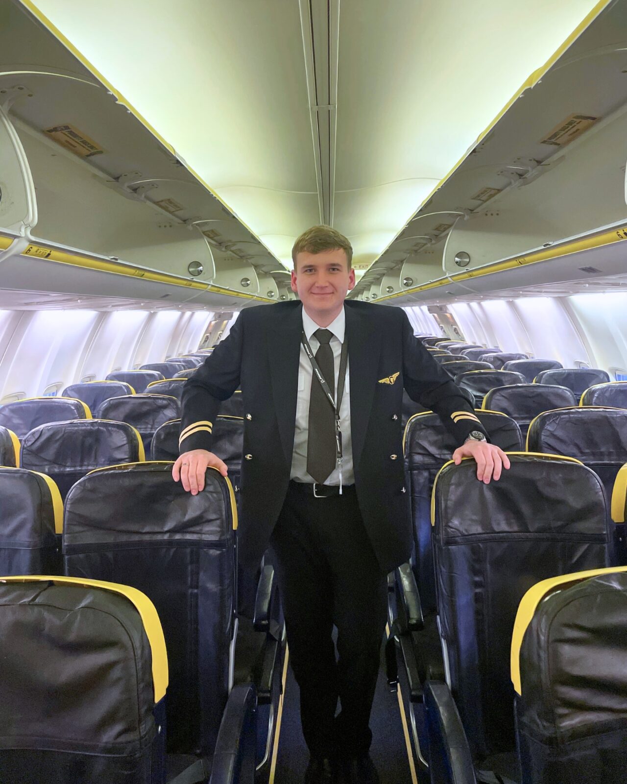 Graduate pilots share their airline success stories - Leading Edge Aviation